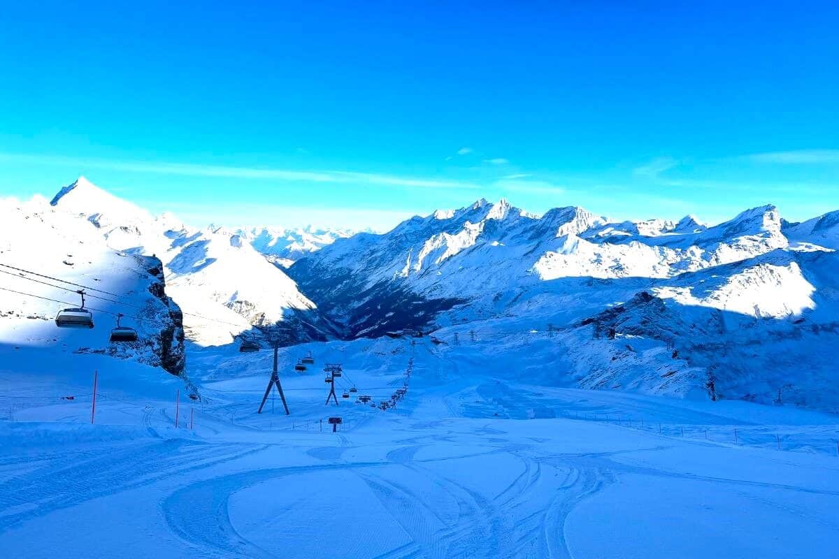 Skiing In Zermatt: Full Guide & My Experience [2025/2026] » Voices of ...