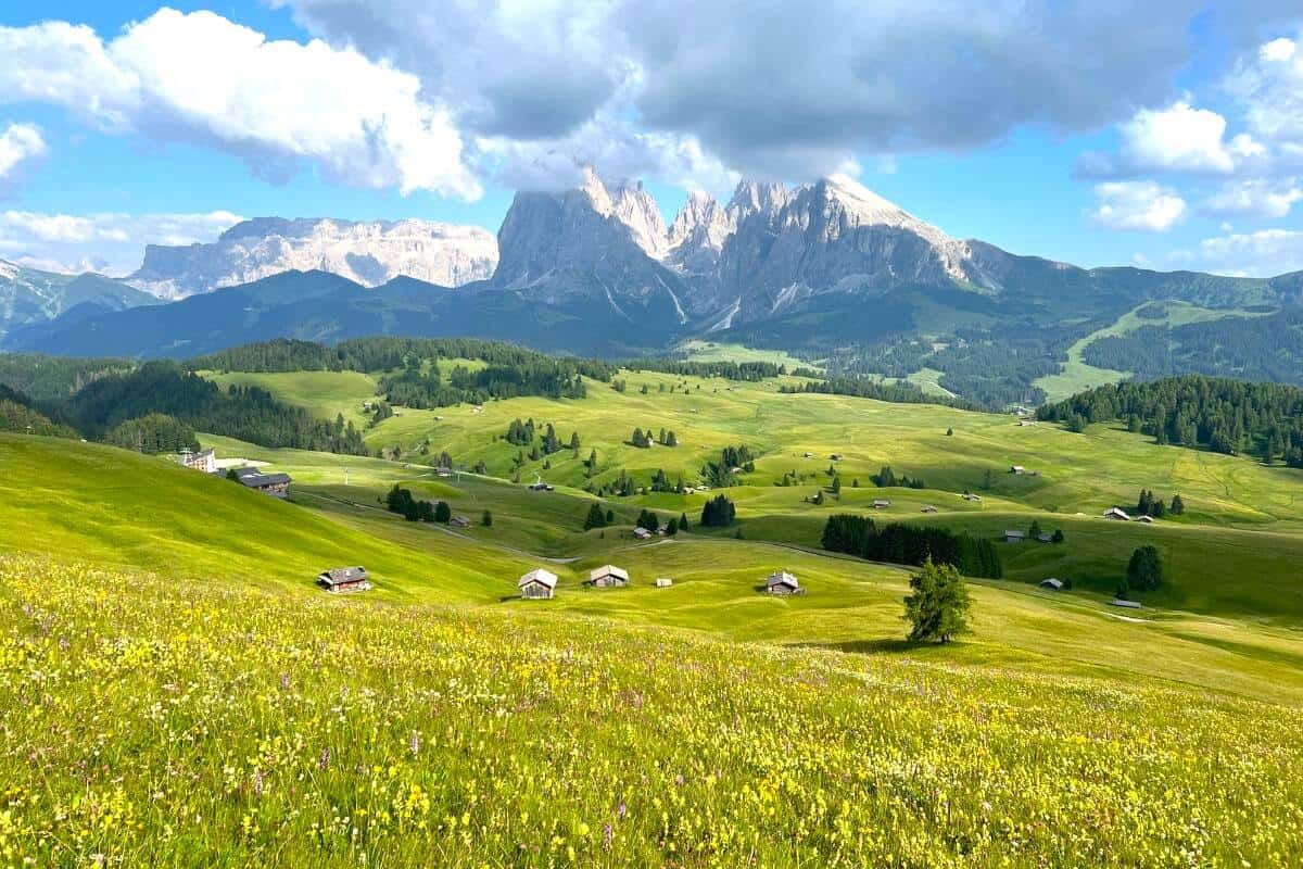 19 Best Hikes In The Dolomites That Will Take Your Breath Away [2026 ...